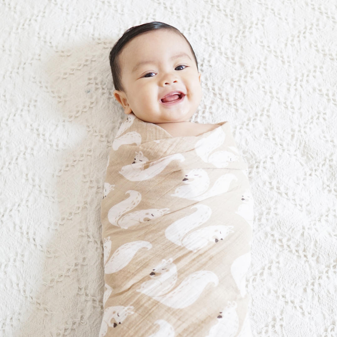 How to Swaddle your Baby: a step by step guide - Mama Did It